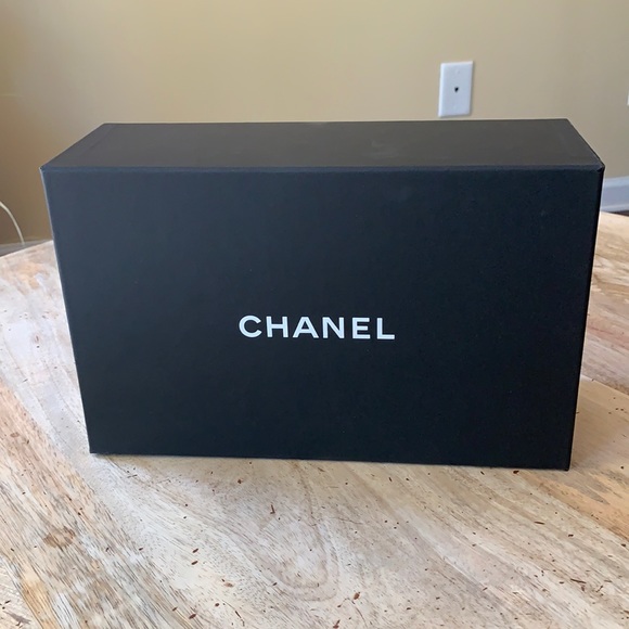 CHANEL | Accessories | Chanel Gift Box | Poshmark